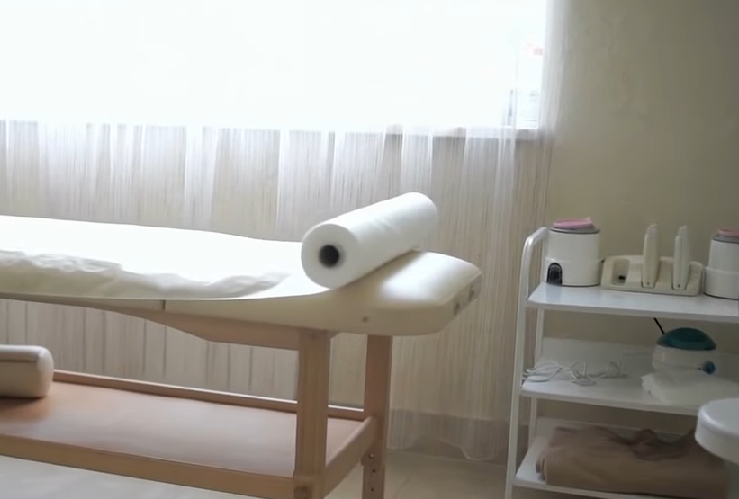 Brutal murder in massage parlor leaves female employee dead - Absolute News