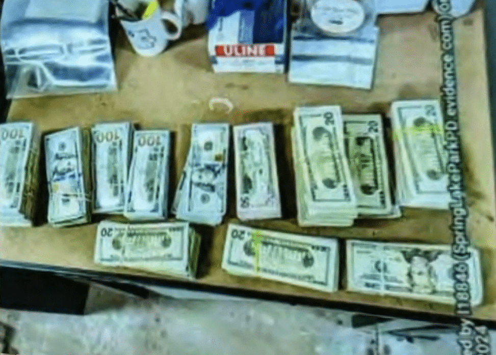 Juror In Fraud Trial Says Woman Dropped 120k Off At Her House In Cash