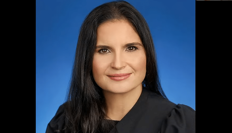 Classified documents case against President Trump dismissed - Absolute News