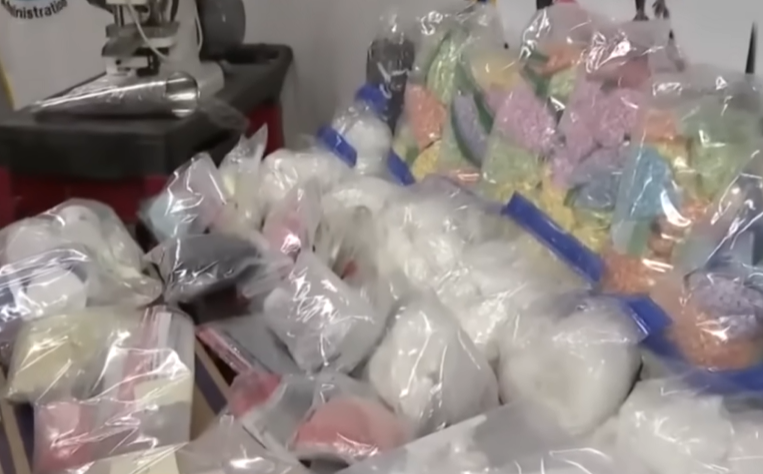 DEA bust nets over 100,000 pills hidden in trap doors - Absolute News